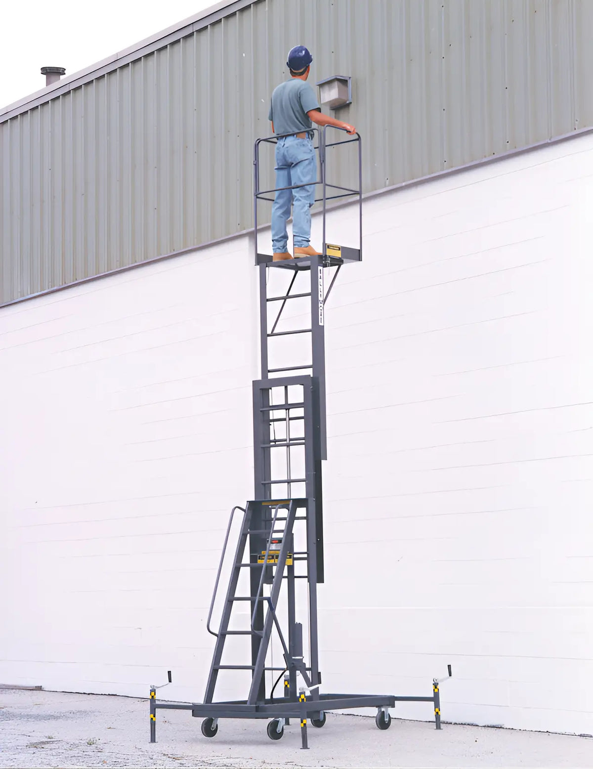 Ballymore BL-315 Single-Person Manually Propelled Maintenance Lift ...